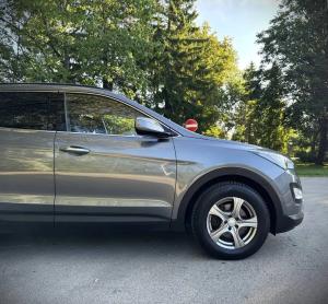 Pelēks Hyundai Santa Fe 2013 Jūrmala, ar dzinēja tilpumu 2.20 L un nobraukumu 168 tūkst. km par 9995 €, foto 13 vietnē AUTOMOTO.COM.LV