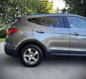 Pelēks Hyundai Santa Fe 2013 Jūrmala, ar dzinēja tilpumu 2.20 L un nobraukumu 168 tūkst. km par 9995 €, foto 14 vietnē AUTOMOTO.COM.LV
