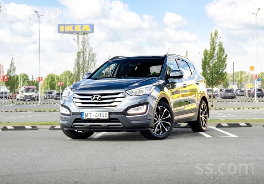 Pelēks Hyundai Santa Fe 2013 Rīga, ar dzinēja tilpumu 2.20 L un nobraukumu 235 tūkst. km par 8990 €, foto 5 vietnē AUTOMOTO.COM.LV