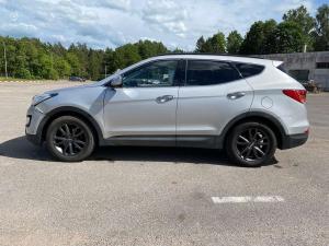 Pelēks Hyundai Santa Fe 2013 Raseiniai, ar dzinēja tilpumu 2.20 L un nobraukumu 371 tūkst. km par 7300 €, foto 8 vietnē AUTOMOTO.COM.LV