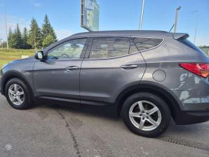 Pelēks Hyundai Santa Fe 2013 Utena, ar dzinēja tilpumu 2.20 L un nobraukumu 241 tūkst. km par 8950 €, foto 6 vietnē AUTOMOTO.COM.LV