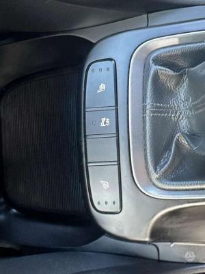 Pelēks Hyundai Santa Fe 2013 Utena, ar dzinēja tilpumu 2.20 L un nobraukumu 241 tūkst. km par 8950 €, foto 18 vietnē AUTOMOTO.COM.LV