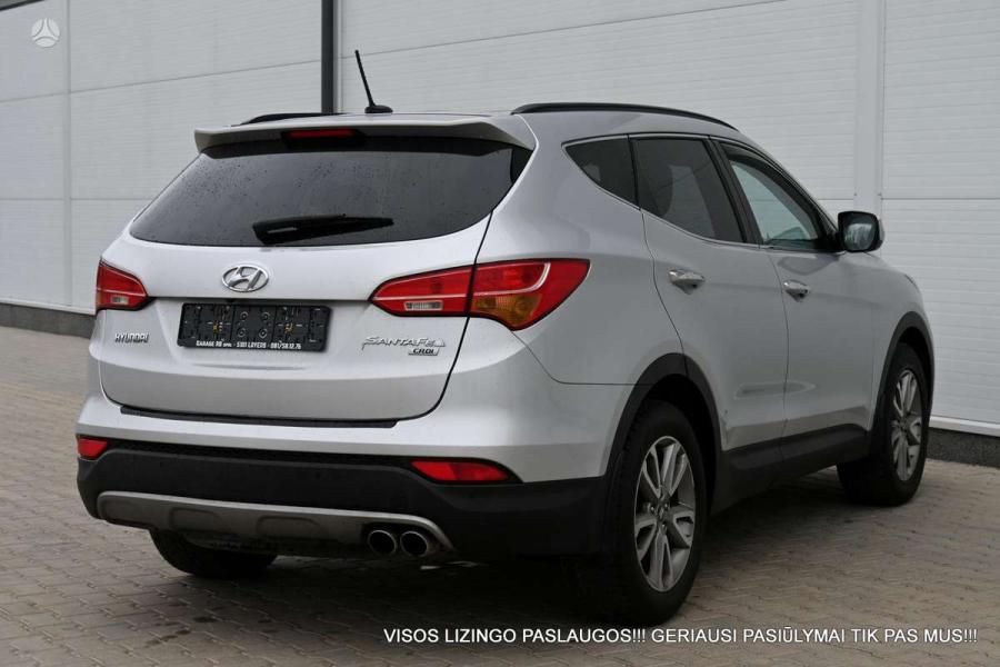 Grey Hyundai Santa Fe 2013 in Kretinga, with an engine capacity of 2.00 L and mileage of 269 thousand km for 8999 €, photo 7 on AUTOMOTO.COM.LV