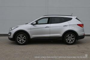 Grey Hyundai Santa Fe 2013 in Kretinga, with an engine capacity of 2.00 L and mileage of 269 thousand km for 8999 €, photo 12 on AUTOMOTO.COM.LV