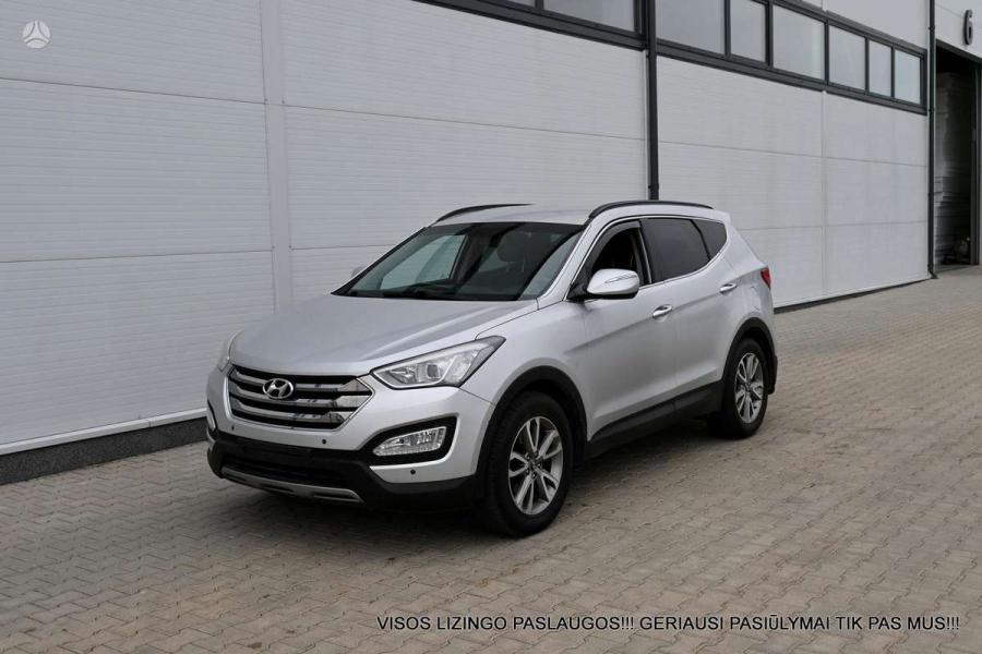 Grey Hyundai Santa Fe 2013 in Kretinga, with an engine capacity of 2.00 L and mileage of 269 thousand km for 8999 €, photo 13 on AUTOMOTO.COM.LV