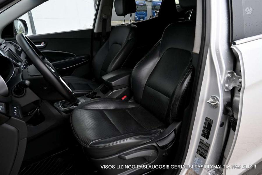 Grey Hyundai Santa Fe 2013 in Kretinga, with an engine capacity of 2.00 L and mileage of 269 thousand km for 8999 €, photo 16 on AUTOMOTO.COM.LV