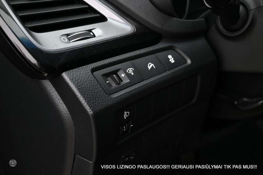 Grey Hyundai Santa Fe 2013 in Kretinga, with an engine capacity of 2.00 L and mileage of 269 thousand km for 8999 €, photo 20 on AUTOMOTO.COM.LV