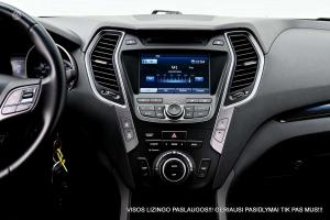Grey Hyundai Santa Fe 2013 in Kretinga, with an engine capacity of 2.00 L and mileage of 269 thousand km for 8999 €, photo 28 on AUTOMOTO.COM.LV