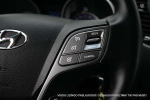 Grey Hyundai Santa Fe 2013 in Kretinga, with an engine capacity of 2.00 L and mileage of 269 thousand km for 8999 €, photo 32 on AUTOMOTO.COM.LV