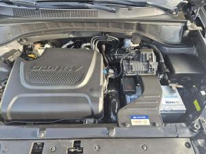 Grey Hyundai Santa Fe 2013 in Utena, with an engine capacity of 2.20 L and mileage of 241 thousand km for 8850 €, photo 27 on AUTOMOTO.COM.LV