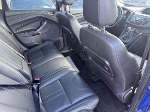 Grey Hyundai Santa Fe 2013 in Kaunas, with an engine capacity of 2.19 L and mileage of 257 thousand km for 8600 €, photo 8 on AUTOMOTO.COM.LV