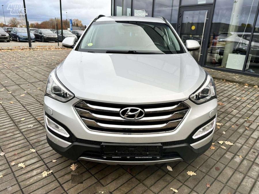Pelēks Hyundai Santa Fe 2014 Kauņa, ar dzinēja tilpumu 2.20 L un nobraukumu 295 tūkst. km par 8500 €, foto 2 vietnē AUTOMOTO.COM.LV