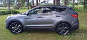 Pelēks Hyundai Santa Fe 2014 Madona, ar dzinēja tilpumu 2.20 L un nobraukumu 255 tūkst. km par 12000 €, foto 4 vietnē AUTOMOTO.COM.LV