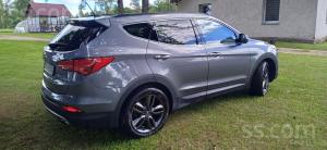 Pelēks Hyundai Santa Fe 2014 Madona, ar dzinēja tilpumu 2.20 L un nobraukumu 255 tūkst. km par 12000 €, foto 7 vietnē AUTOMOTO.COM.LV