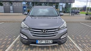 Pelēks Hyundai Santa Fe 2014 Rīga, ar dzinēja tilpumu 2.20 L un nobraukumu 174 tūkst. km par 13400 €, foto 9 vietnē AUTOMOTO.COM.LV