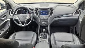 Pelēks Hyundai Santa Fe 2014 Rīga, ar dzinēja tilpumu 2.20 L un nobraukumu 174 tūkst. km par 13400 €, foto 11 vietnē AUTOMOTO.COM.LV