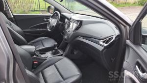 Pelēks Hyundai Santa Fe 2014 Rīga, ar dzinēja tilpumu 2.20 L un nobraukumu 174 tūkst. km par 13400 €, foto 12 vietnē AUTOMOTO.COM.LV