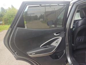Grey Hyundai Santa Fe 2014 in Ukmerge, with an engine capacity of 2.20 L and mileage of 253 thousand km for 9000 €, photo 22 on AUTOMOTO.COM.LV