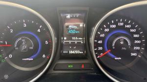 Grey Hyundai Santa Fe 2014 in Vievis, with an engine capacity of 2.20 L and mileage of 185 thousand km for 8500 €, photo 11 on AUTOMOTO.COM.LV