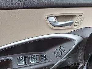 Pelēks Hyundai Santa Fe 2014 Rīga, ar dzinēja tilpumu 2.20 L un nobraukumu 257 tūkst. km par 9400 €, foto 14 vietnē AUTOMOTO.COM.LV