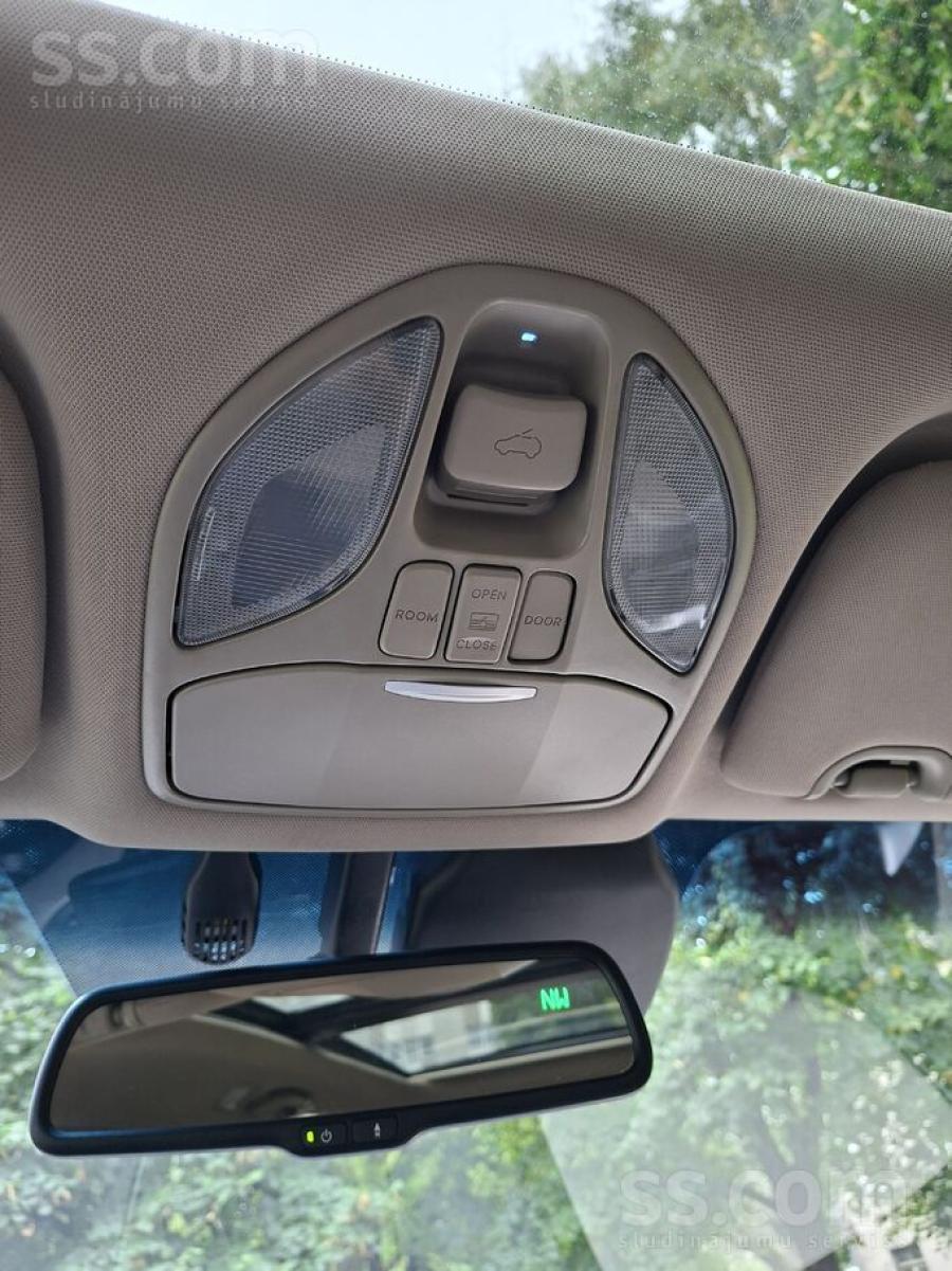 Pelēks Hyundai Santa Fe 2014 Rīga, ar dzinēja tilpumu 2.20 L un nobraukumu 257 tūkst. km par 9400 €, foto 22 vietnē AUTOMOTO.COM.LV