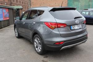 Pelēks Hyundai Santa Fe 2015 Rīga, ar dzinēja tilpumu 2.20 L un nobraukumu 230 tūkst. km par 13250 €, foto 6 vietnē AUTOMOTO.COM.LV