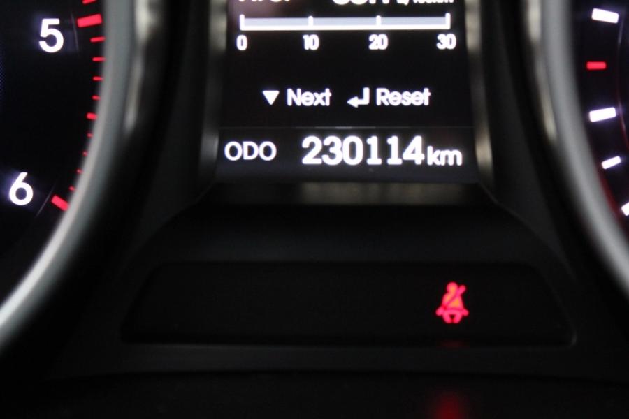 Pelēks Hyundai Santa Fe 2015 Rīga, ar dzinēja tilpumu 2.20 L un nobraukumu 230 tūkst. km par 13250 €, foto 10 vietnē AUTOMOTO.COM.LV