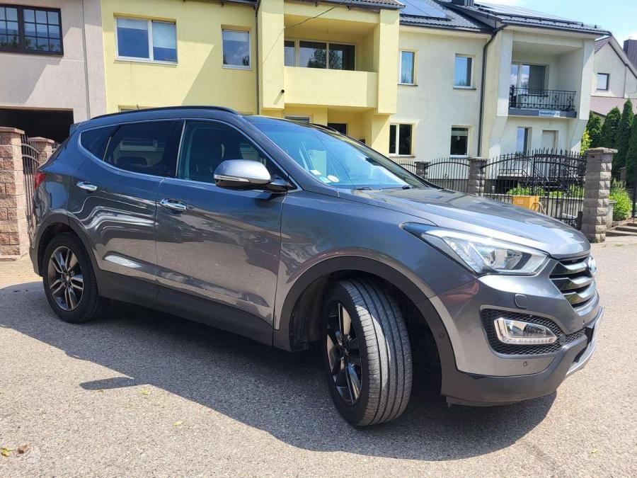 Pelēks Hyundai Santa Fe 2015 Utena, ar dzinēja tilpumu 2.20 L un nobraukumu 281 tūkst. km par 9150 €, foto 14 vietnē AUTOMOTO.COM.LV