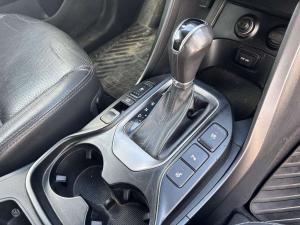 Pelēks Hyundai Santa Fe 2015 Marijampole, ar dzinēja tilpumu 2.20 L un nobraukumu 205 tūkst. km par 7700 €, foto 11 vietnē AUTOMOTO.COM.LV