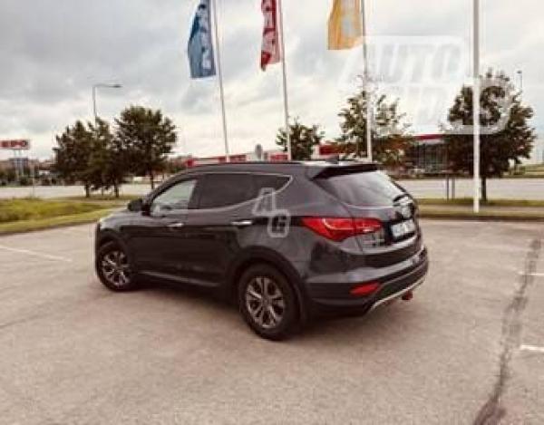 Pelēks Hyundai Santa Fe 2016 Klaipėda, ar dzinēja tilpumu 2.40 L un nobraukumu 103 tūkst. km par 11000 €, foto 7 vietnē AUTOMOTO.COM.LV