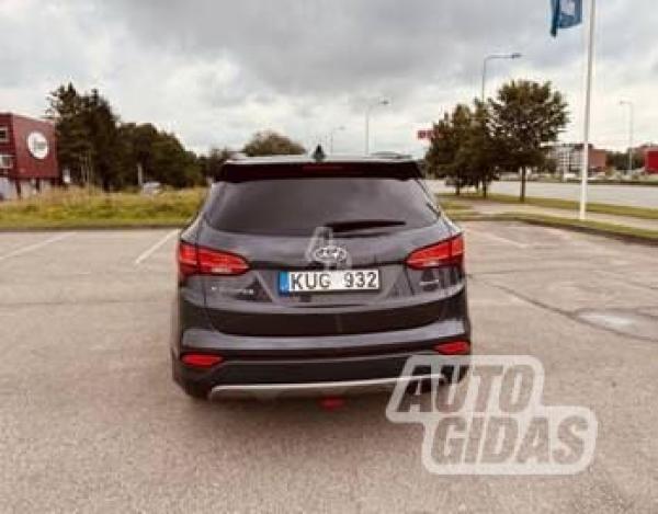 Pelēks Hyundai Santa Fe 2016 Klaipėda, ar dzinēja tilpumu 2.40 L un nobraukumu 103 tūkst. km par 11000 €, foto 9 vietnē AUTOMOTO.COM.LV