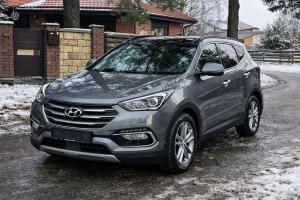 Pelēks Hyundai Santa Fe 2016 Viļņa, ar dzinēja tilpumu 2.20 L un nobraukumu 269 tūkst. km par 15500 €, foto  vietnē AUTOMOTO.COM.LV