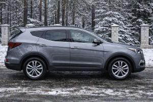 Pelēks Hyundai Santa Fe 2016 Viļņa, ar dzinēja tilpumu 2.20 L un nobraukumu 269 tūkst. km par 15500 €, foto 5 vietnē AUTOMOTO.COM.LV