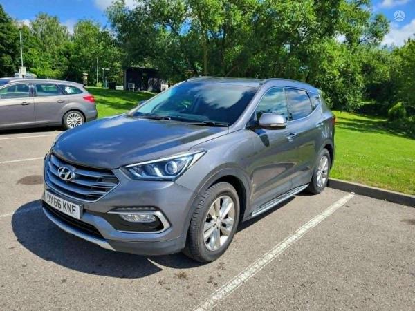 Pelēks Hyundai Santa Fe 2016 Alīta, ar dzinēja tilpumu 2.20 L un nobraukumu 108 tūkst. km par 6200 €, foto 1 vietnē AUTOMOTO.COM.LV