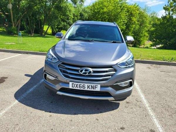 Pelēks Hyundai Santa Fe 2016 Alīta, ar dzinēja tilpumu 2.20 L un nobraukumu 108 tūkst. km par 6200 €, foto 2 vietnē AUTOMOTO.COM.LV