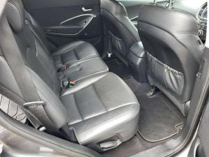 Pelēks Hyundai Santa Fe 2016 Alīta, ar dzinēja tilpumu 2.20 L un nobraukumu 108 tūkst. km par 6200 €, foto 7 vietnē AUTOMOTO.COM.LV