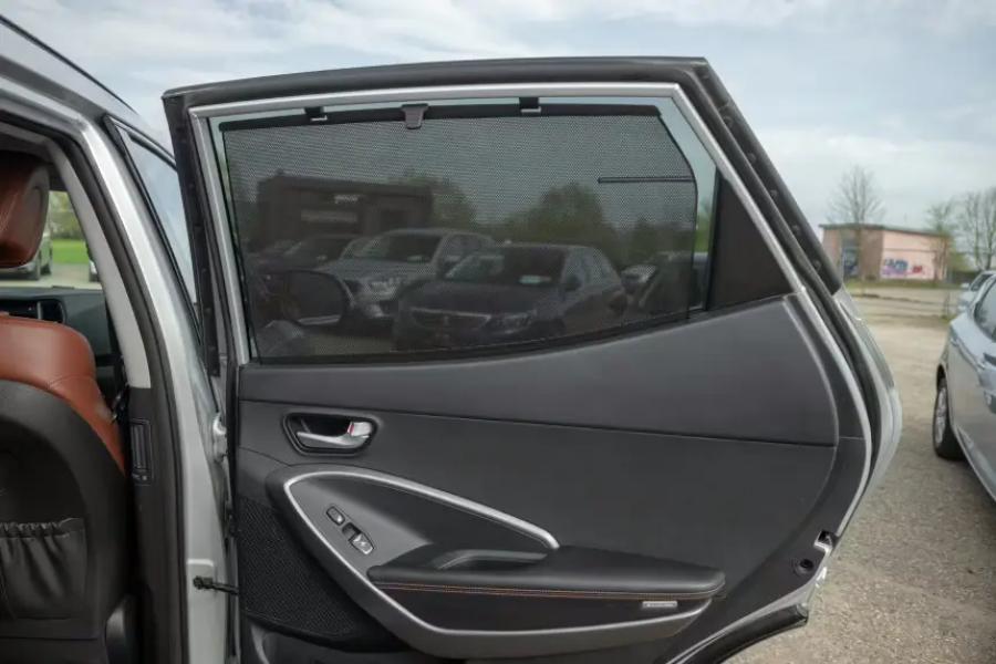 Pelēks Hyundai Santa Fe 2016 Liepāja, ar dzinēja tilpumu 2.20 L un nobraukumu 128 tūkst. km par 14950 €, foto 28 vietnē AUTOMOTO.COM.LV
