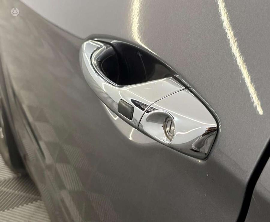 Grey Hyundai Santa Fe 2016 in Marijampole, with an engine capacity of 2.20 L and mileage of 173 thousand km for 13999 €, photo 32 on AUTOMOTO.COM.LV