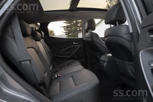 Grey Hyundai Santa Fe 2017 in Jelgava, with an engine capacity of 2.20 L and mileage of 0 thousand km for 16200 €, photo 11 on AUTOMOTO.COM.LV