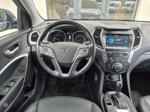 Pelēks Hyundai Santa Fe 2017 Marijampole, ar dzinēja tilpumu 2.20 L un nobraukumu 186 tūkst. km par 14500 €, foto 13 vietnē AUTOMOTO.COM.LV