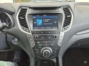 Pelēks Hyundai Santa Fe 2017 Marijampole, ar dzinēja tilpumu 2.20 L un nobraukumu 186 tūkst. km par 14500 €, foto 16 vietnē AUTOMOTO.COM.LV
