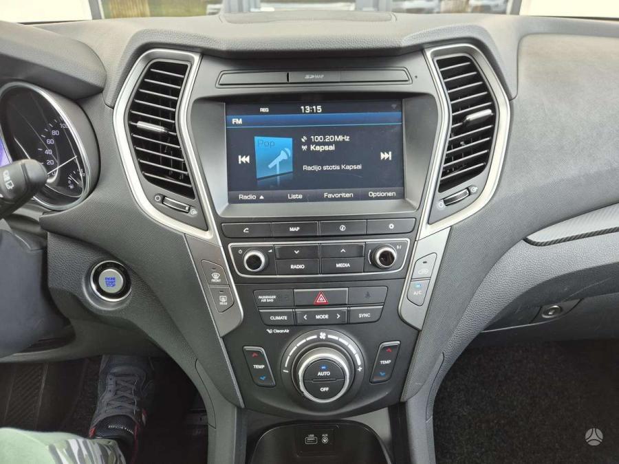 Pelēks Hyundai Santa Fe 2017 Marijampole, ar dzinēja tilpumu 2.20 L un nobraukumu 186 tūkst. km par 14500 €, foto 16 vietnē AUTOMOTO.COM.LV