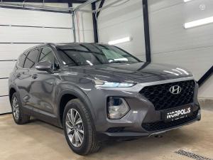 Grey Hyundai Santa Fe 2018 in Panevezys, with an engine capacity of 2.00 L and mileage of 109 thousand km for 20700 €, photo 5 on AUTOMOTO.COM.LV