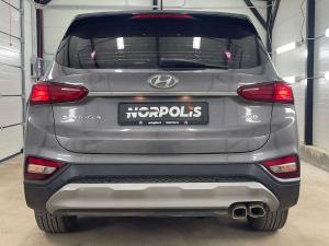 Grey Hyundai Santa Fe 2018 in Panevezys, with an engine capacity of 2.00 L and mileage of 109 thousand km for 20700 €, photo 6 on AUTOMOTO.COM.LV
