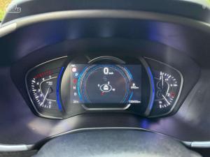 Grey Hyundai Santa Fe 2018 in Siauliai, with an engine capacity of 2.20 L and mileage of 133 thousand km for 21700 €, photo 16 on AUTOMOTO.COM.LV