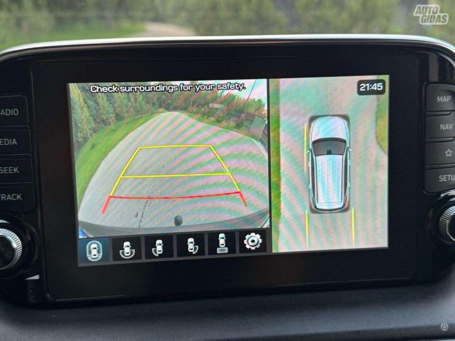 Grey Hyundai Santa Fe 2018 in Siauliai, with an engine capacity of 2.20 L and mileage of 133 thousand km for 21700 €, photo 31 on AUTOMOTO.COM.LV