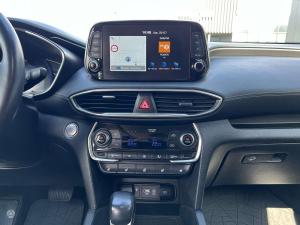 Pelēks Hyundai Santa Fe 2018 Šauļi, ar dzinēja tilpumu 2.20 L un nobraukumu 134 tūkst. km par 20800 €, foto 18 vietnē AUTOMOTO.COM.LV