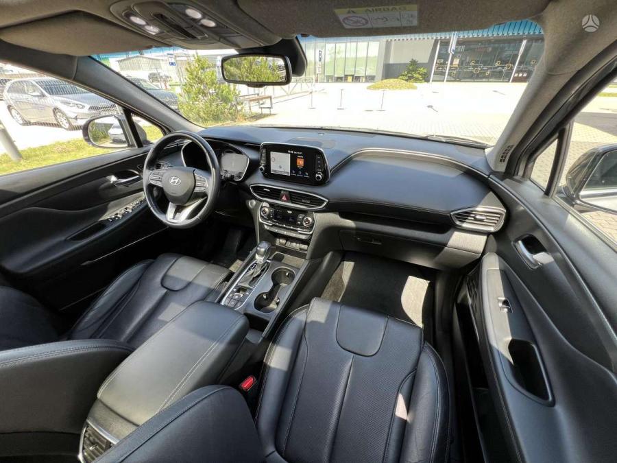 Pelēks Hyundai Santa Fe 2018 Šauļi, ar dzinēja tilpumu 2.20 L un nobraukumu 134 tūkst. km par 20800 €, foto 32 vietnē AUTOMOTO.COM.LV