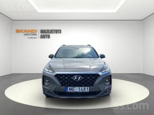 Pelēks Hyundai Santa Fe 2019 Rīga, ar dzinēja tilpumu 2.20 L un nobraukumu 160 tūkst. km par 22990 €, foto 3 vietnē AUTOMOTO.COM.LV