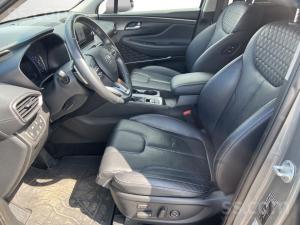 Pelēks Hyundai Santa Fe 2019 Rīga, ar dzinēja tilpumu 2.20 L un nobraukumu 160 tūkst. km par 22990 €, foto 10 vietnē AUTOMOTO.COM.LV